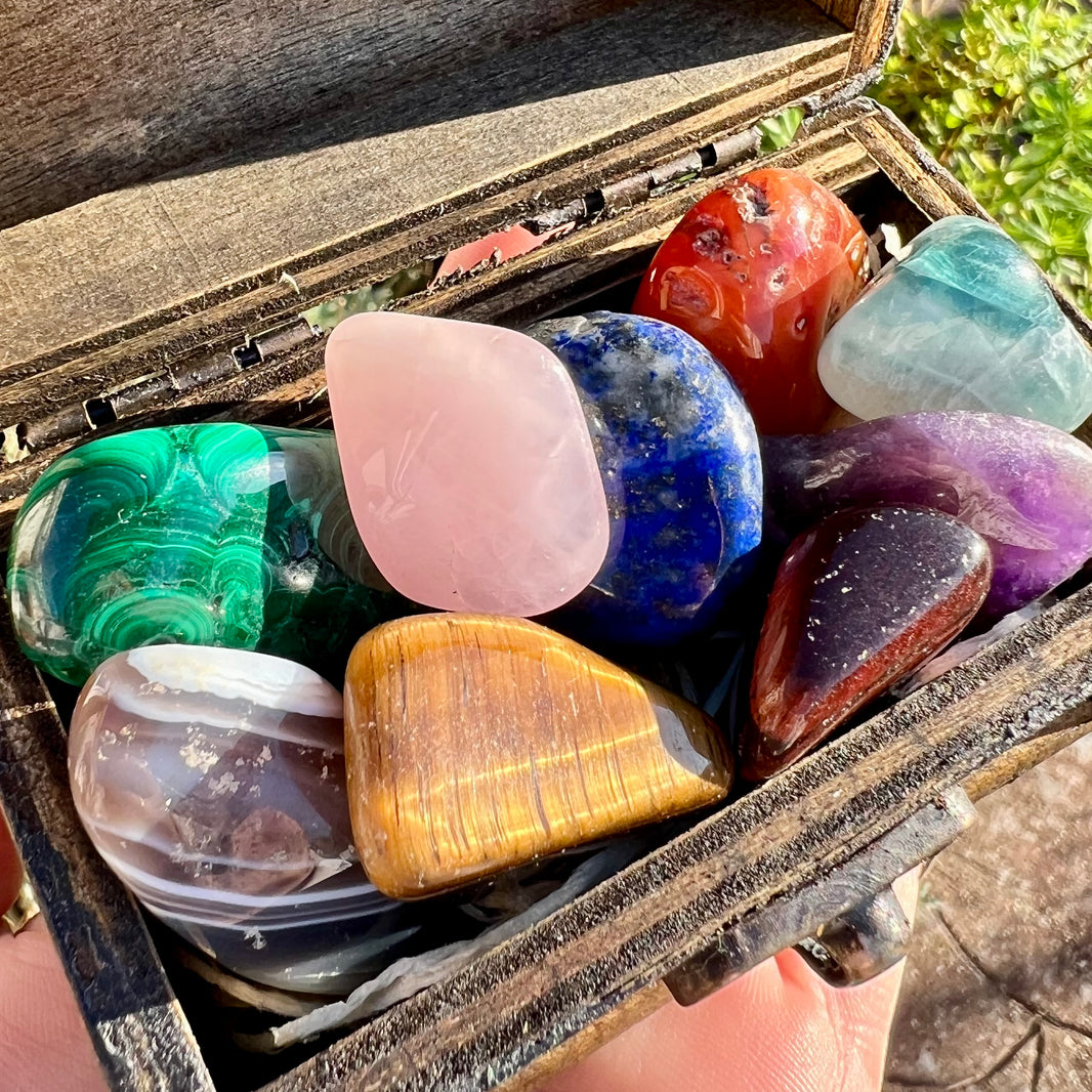 Natural Crystal Gemstone Gift Boxes - Next Day Delivery UK Gift Shop ...